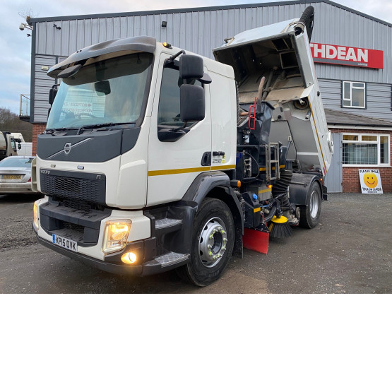 2015 VOLVO FL250 ROAD SWEEPER in Truck Mounted Sweepers - Rothdean ...